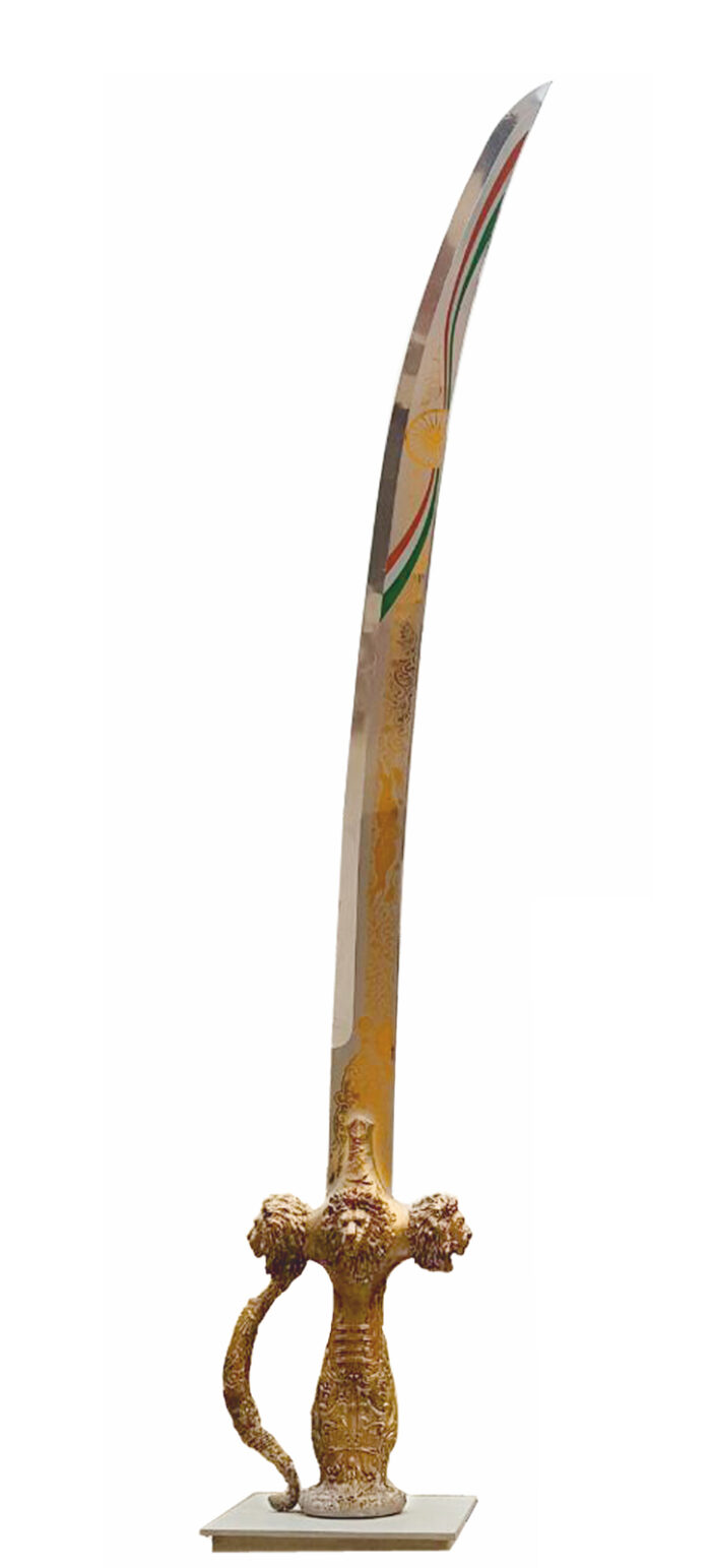 25-feet Sword – Padma Bhushan Awardee Ram Vanji Sutar (Indian sculptor)
